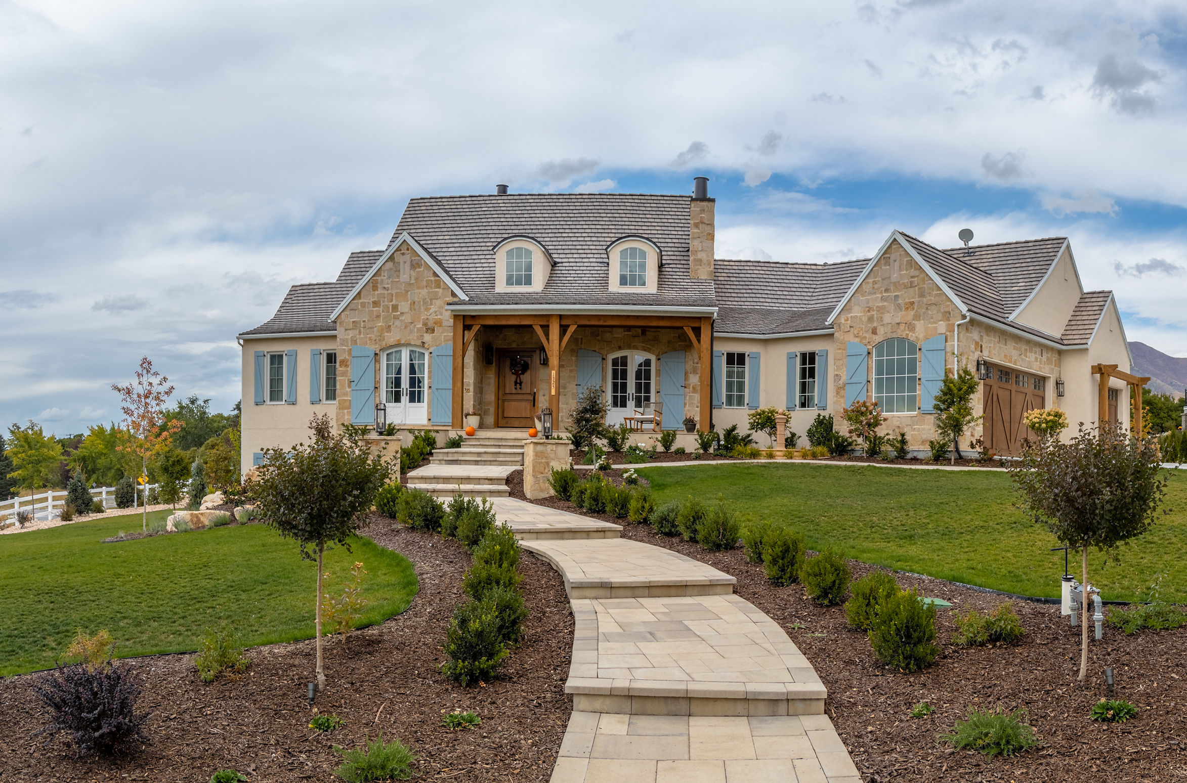 Mapleton Estate - Frederico Outdoor Living