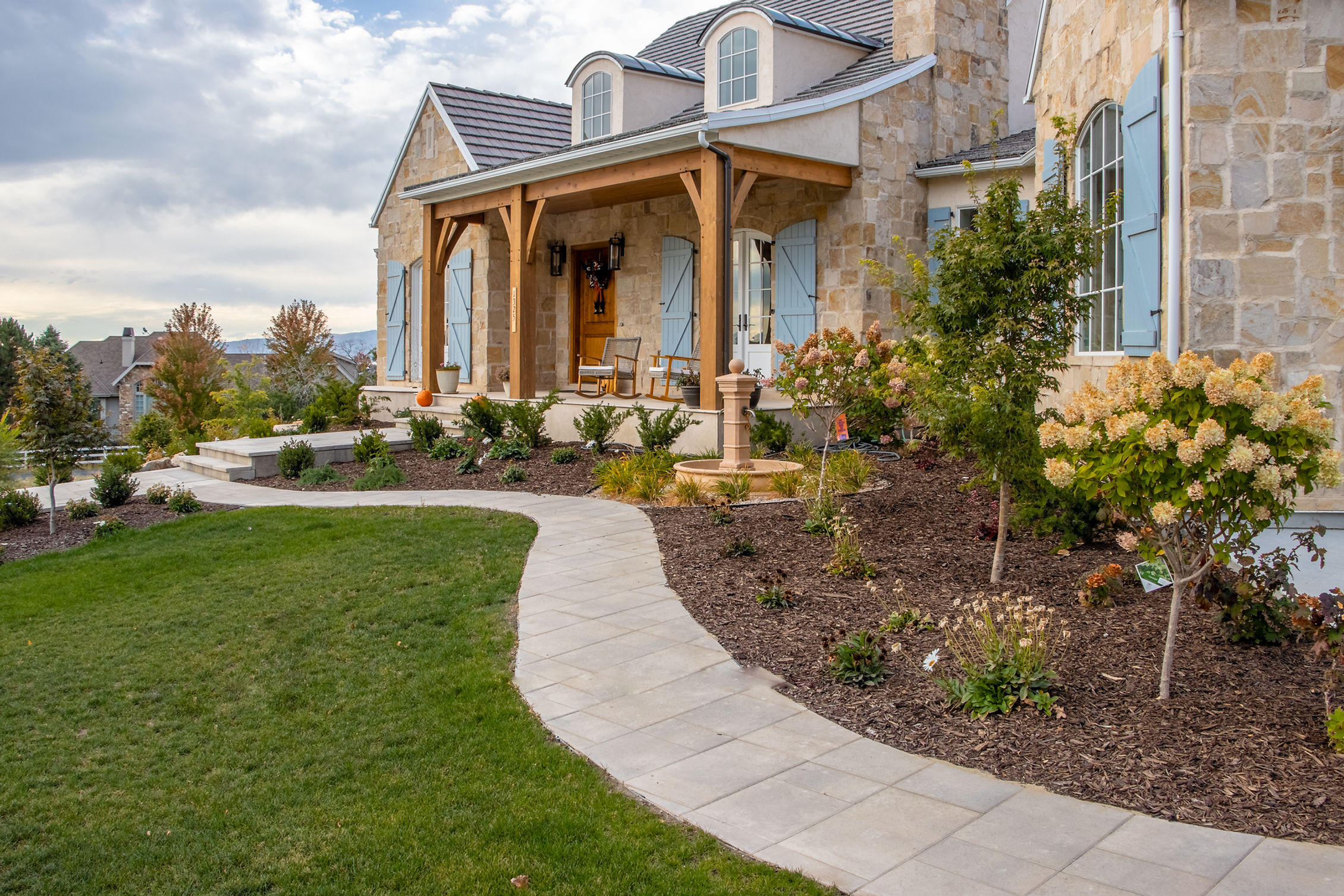 Mapleton Estate - Frederico Outdoor Living